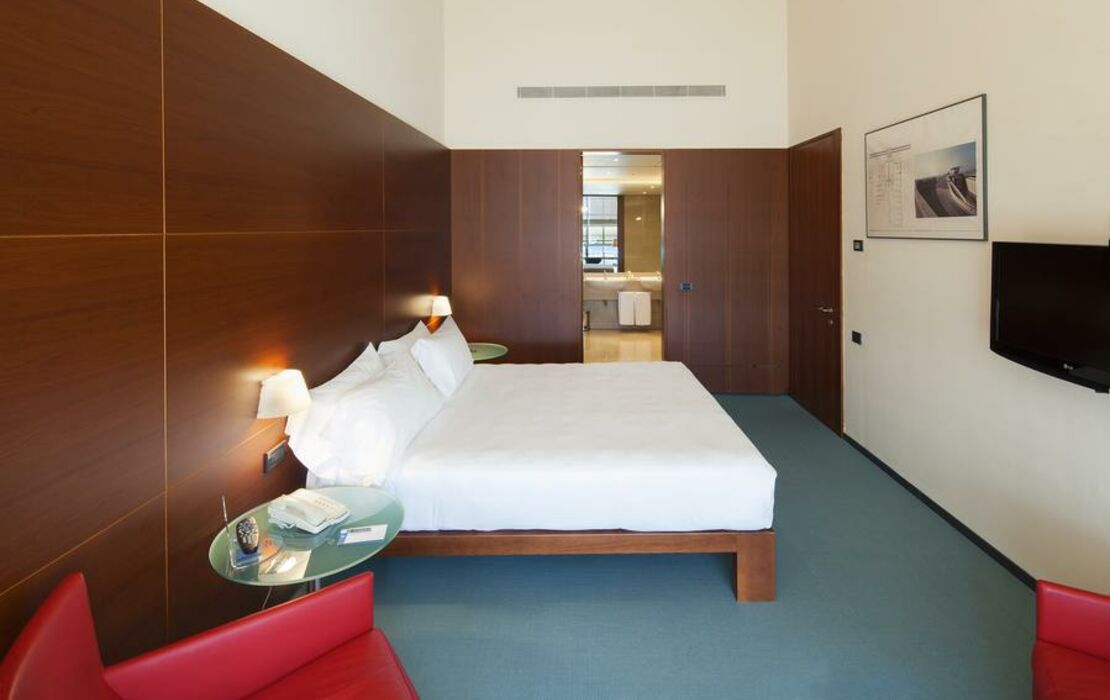 DoubleTree by Hilton Turin Lingotto, a Design Boutique Hotel Turin, Italy