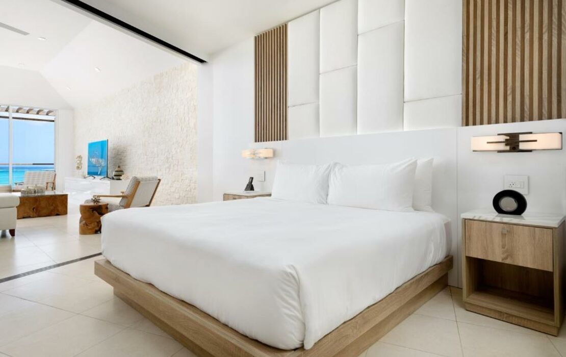 Wymara Resort & Villas, a Design Boutique Hotel Grace Bay, Turks ...