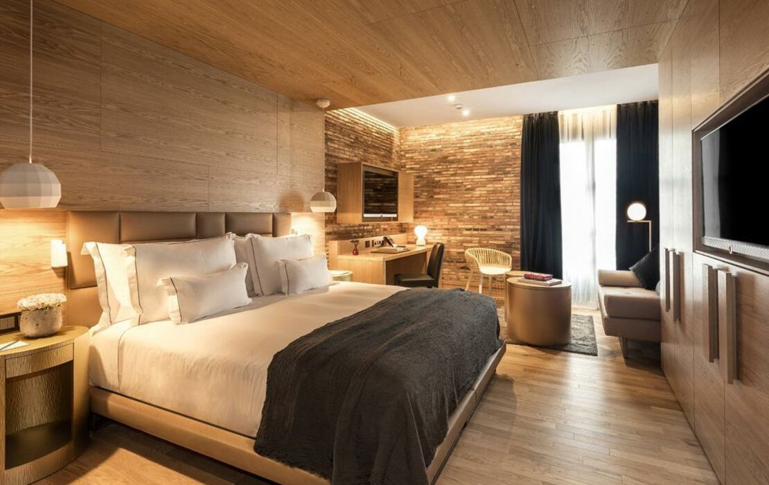 Monument Hotel, a Design Boutique Hotel Barcelona, Spain
