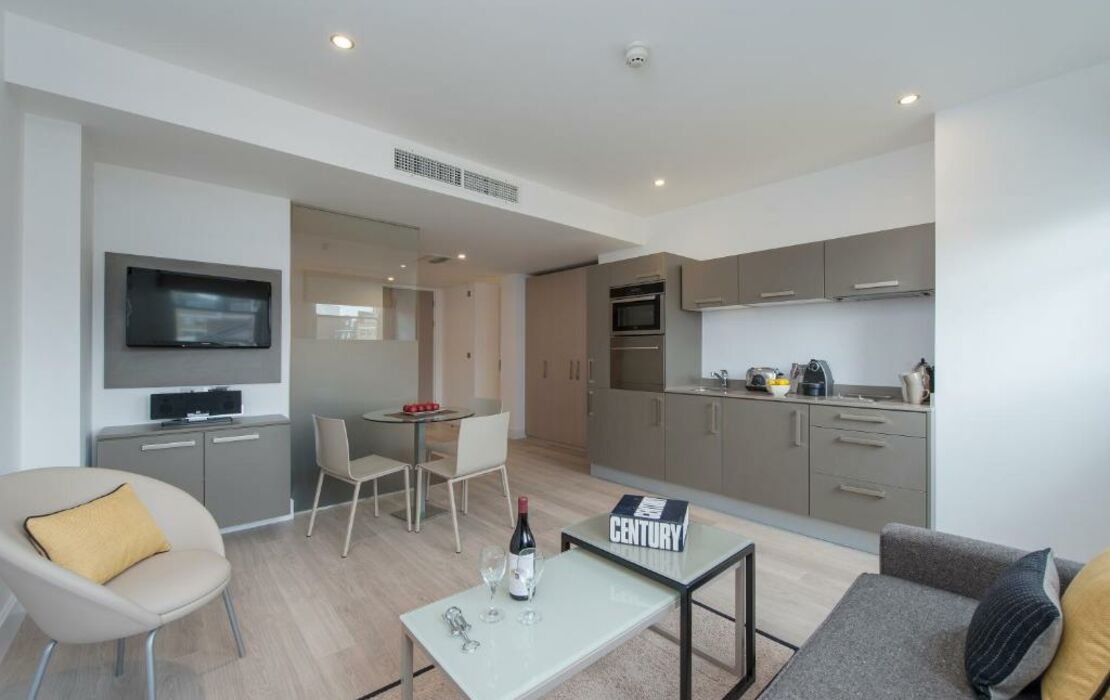The Rosebery by Supercity Aparthotels, a Design Boutique Hotel London ...