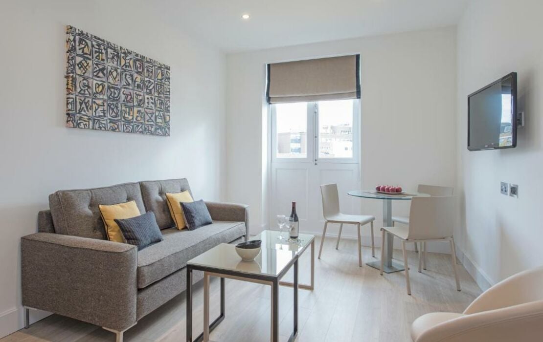 The Rosebery by Supercity Aparthotels, a Design Boutique Hotel London ...