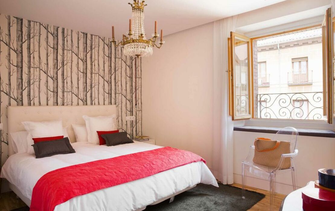 Palacio Plaza Conde Miranda, a Design Boutique Hotel Madrid, Spain