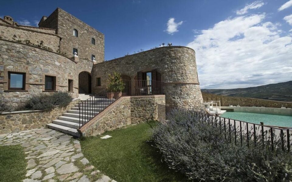 Castello di Velona Resort Thermal SPA & Winery, a Design Boutique Hotel ...