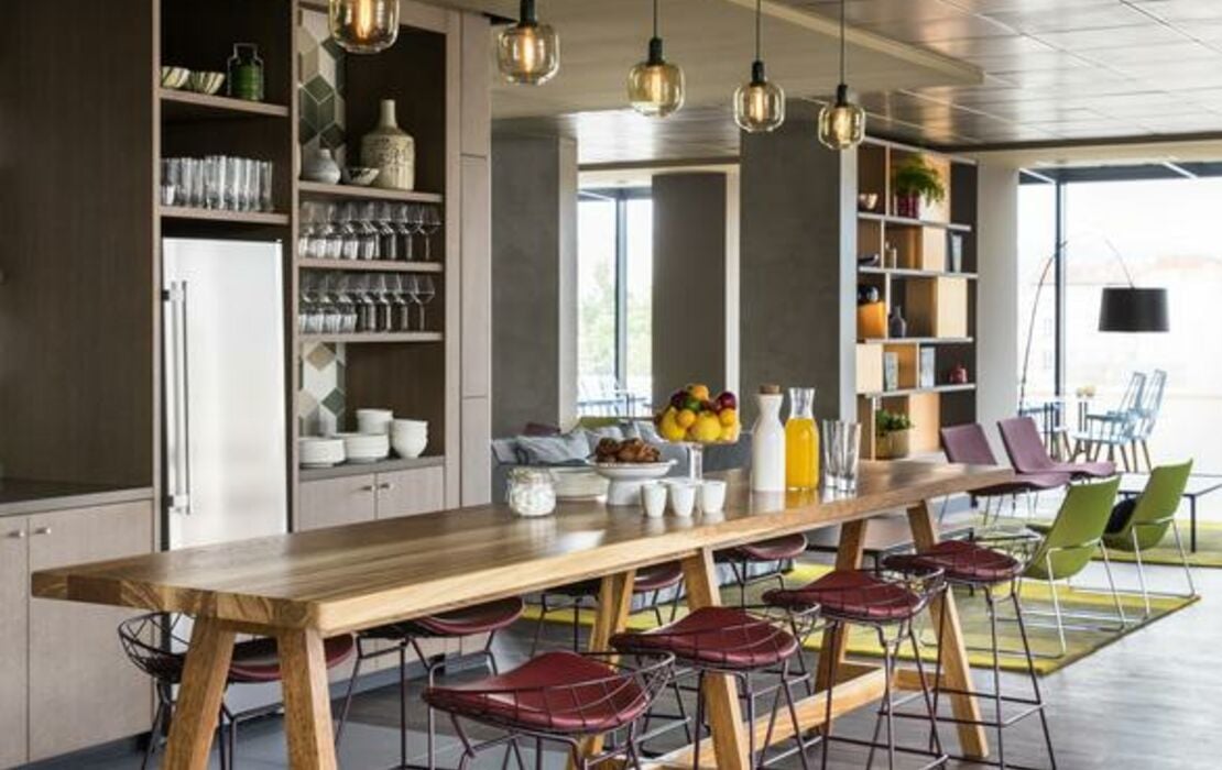 Okko Hotels Paris Rueil Malmaison, Rueil-Malmaison, France - My ...