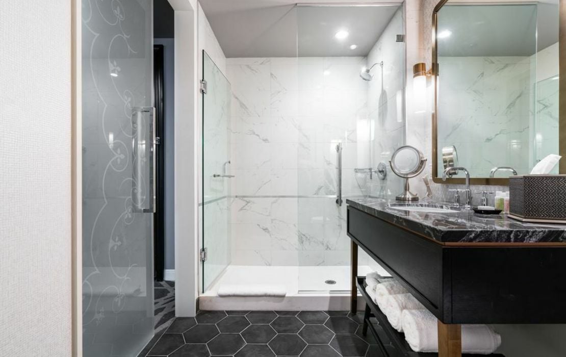LondonHouse Chicago, Curio Collection by Hilton, a Design Boutique ...