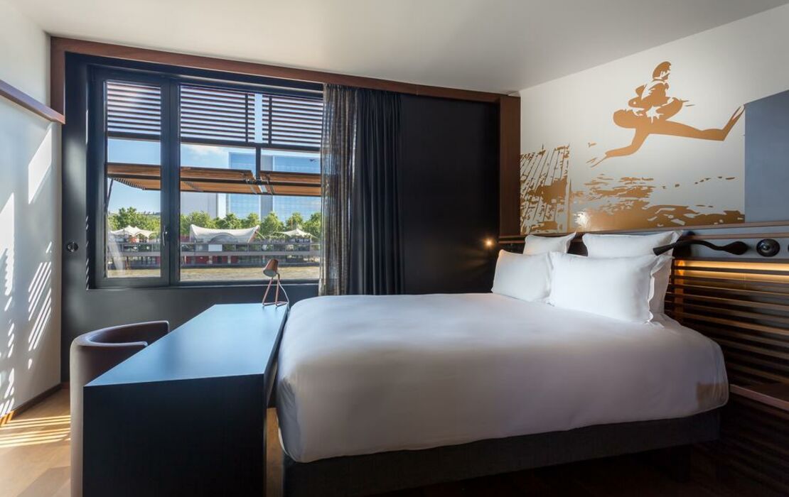 Hotel OFF Paris Seine, a Design Boutique Hotel Paris, France