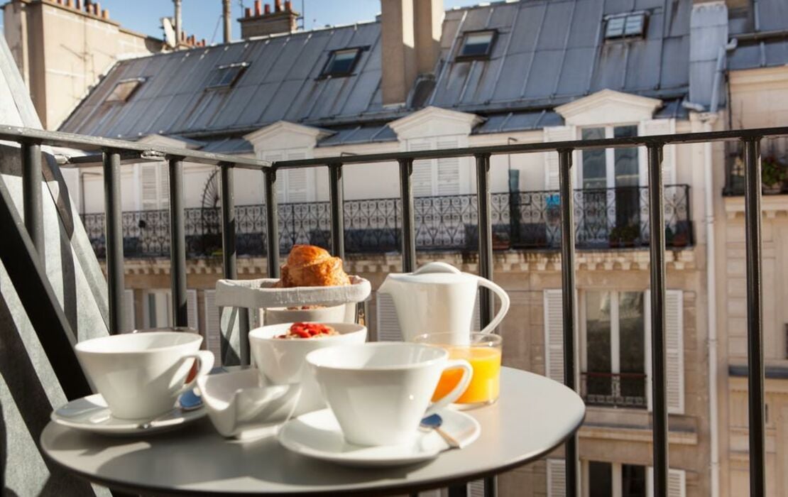 hotel-la-lanterne-a-design-boutique-hotel-paris-france