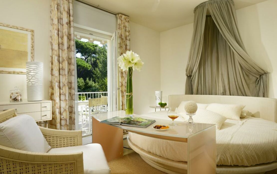 Villa Roma Imperiale, a Design Boutique Hotel Forte dei Marmi, Italy
