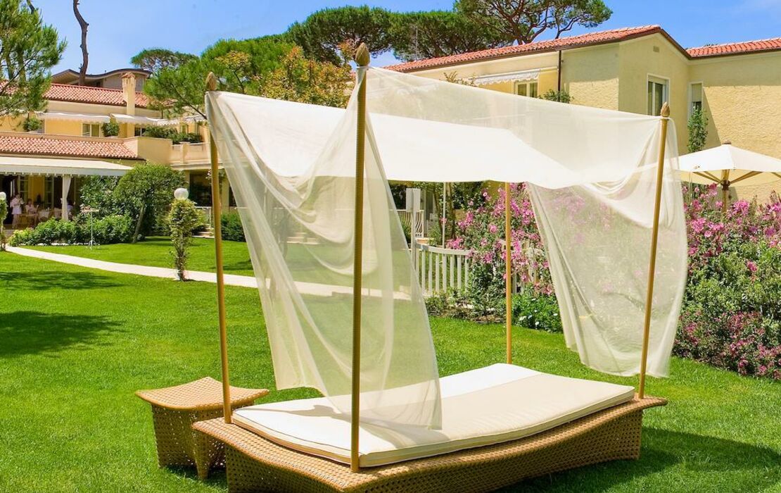 Villa Roma Imperiale, a Design Boutique Hotel Forte dei Marmi, Italy