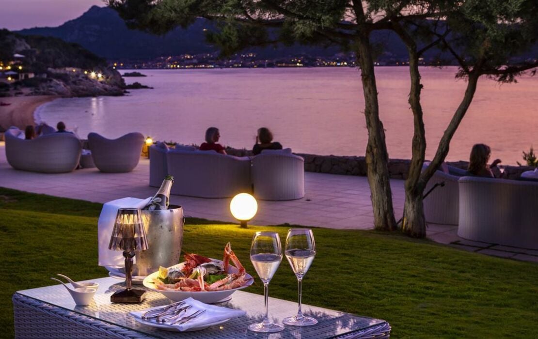 Hotel La Rocca Resort & Spa, Baja Sardinia, Italien