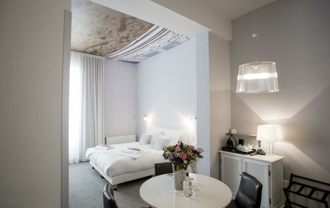 Stadsvilla Hotel Mozaic Den Haag, a Design Boutique Hotel The Hague ...