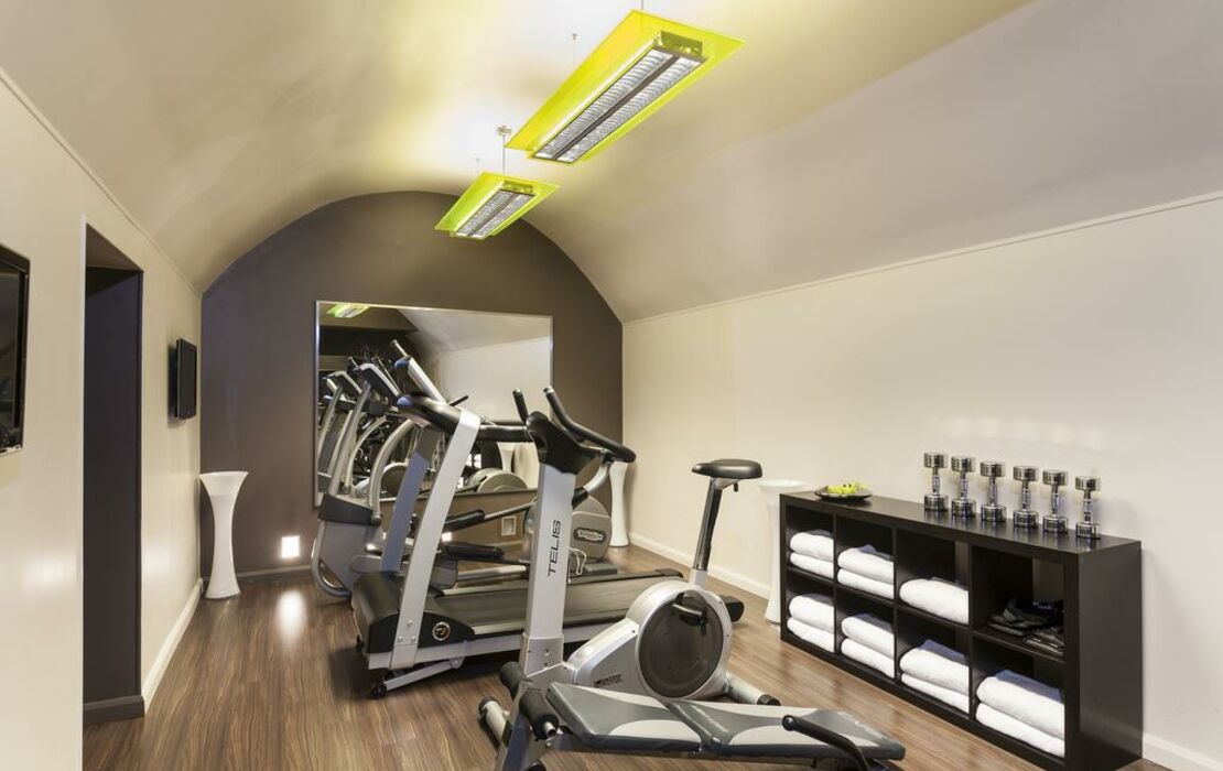 Hôtel Duo, a Design Boutique Hotel Paris, France