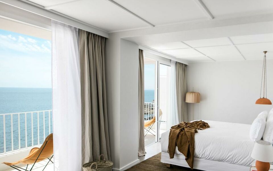 Hotel Les Roches Rouges, Saint Raphaël, Francia