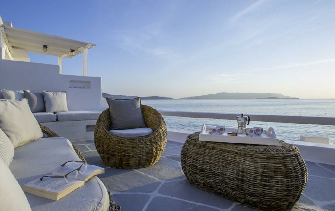 Captain Zeppos, a Design Boutique Hotel Pollonia, Greece