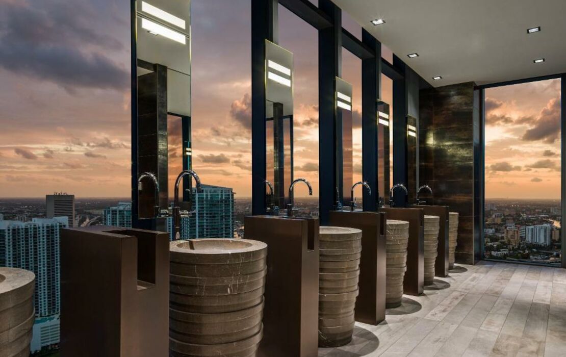 EAST Miami, a Design Boutique Hotel Miami, U.S.A.