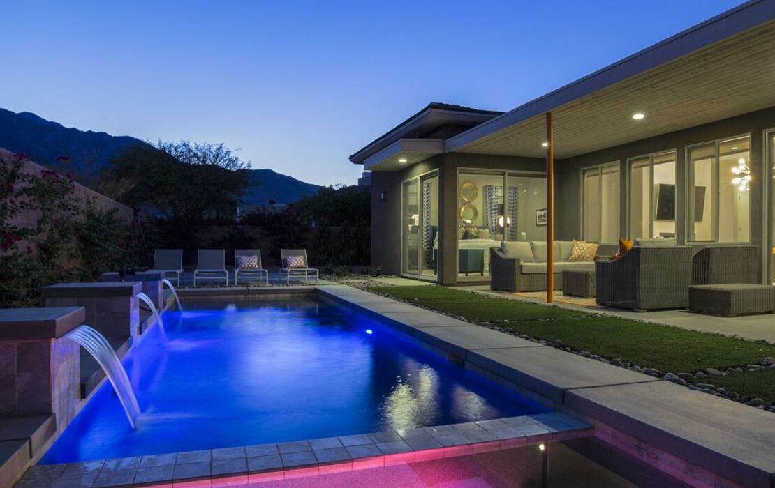 Mid-Century Style & Waterfall Pool House, a Design Boutique Hotel Palm ...