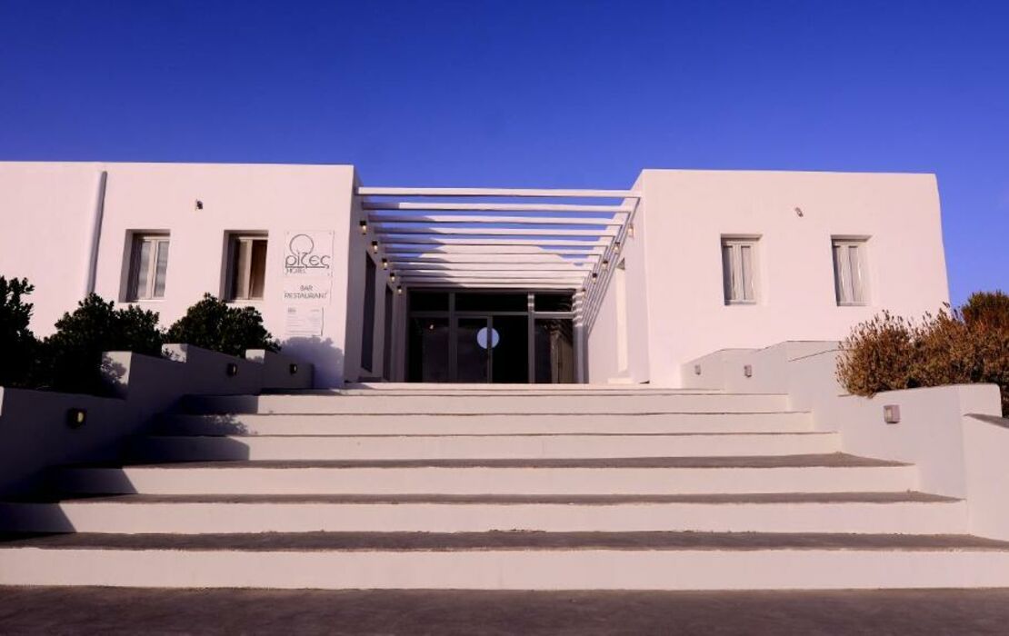 Rizes Hotel, a Design Boutique Hotel Serifos, Greece