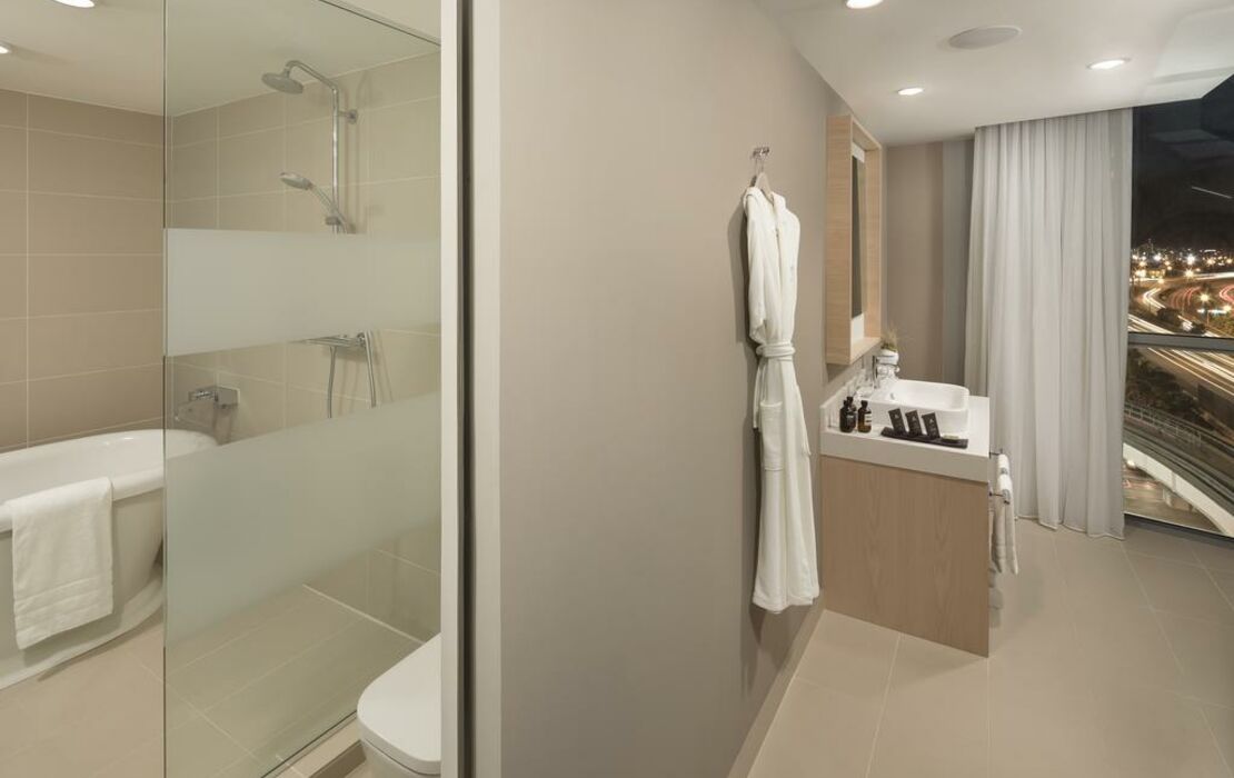 ME Miami by Melia, a Design Boutique Hotel Miami, U.S.A.