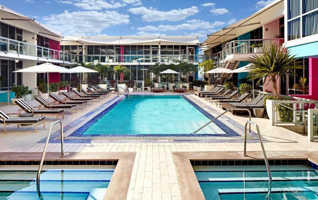 The Gabriel Miami Downtown, Curio Collection by Hilton, a Design ...