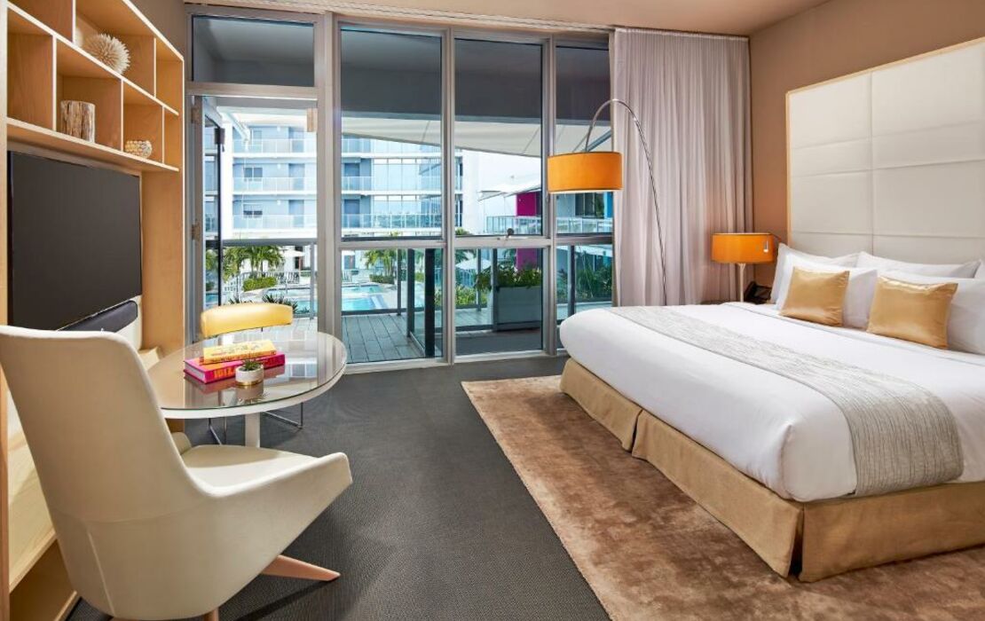 The Gabriel Miami Downtown, Curio Collection by Hilton, a Design ...