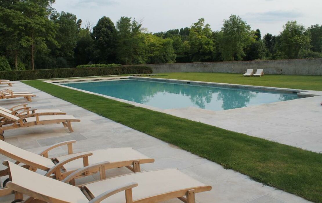 Château de Perreux, The Originals Collection, a Design Boutique Hotel ...