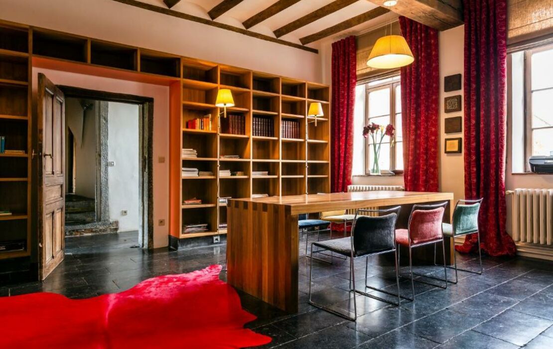 Indrani lodge, a Design Boutique Hotel Genappe, Belgium