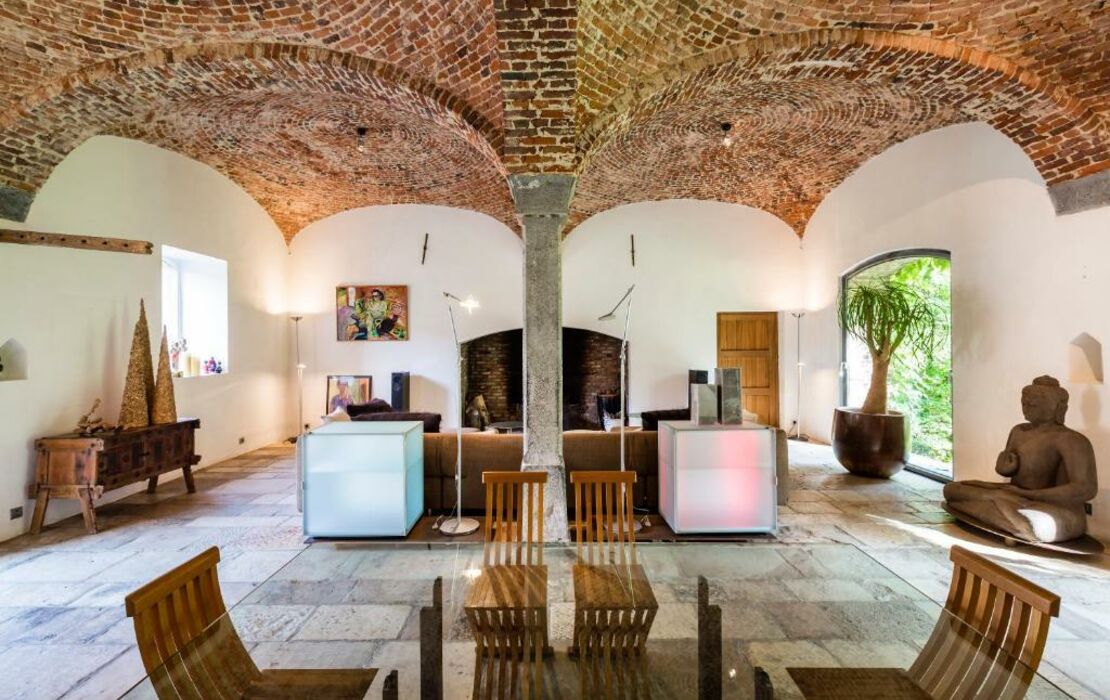 Indrani lodge, a Design Boutique Hotel Genappe, Belgium