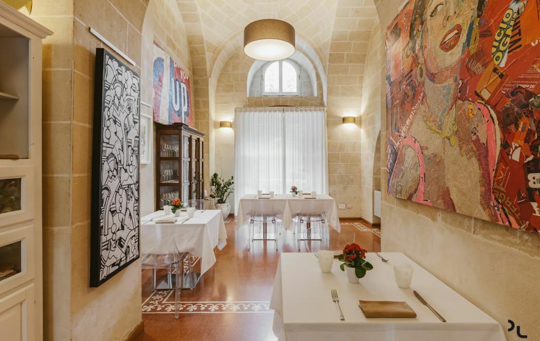 La Residenza del Monaco bianco, a Design Boutique Hotel Matera, Italy