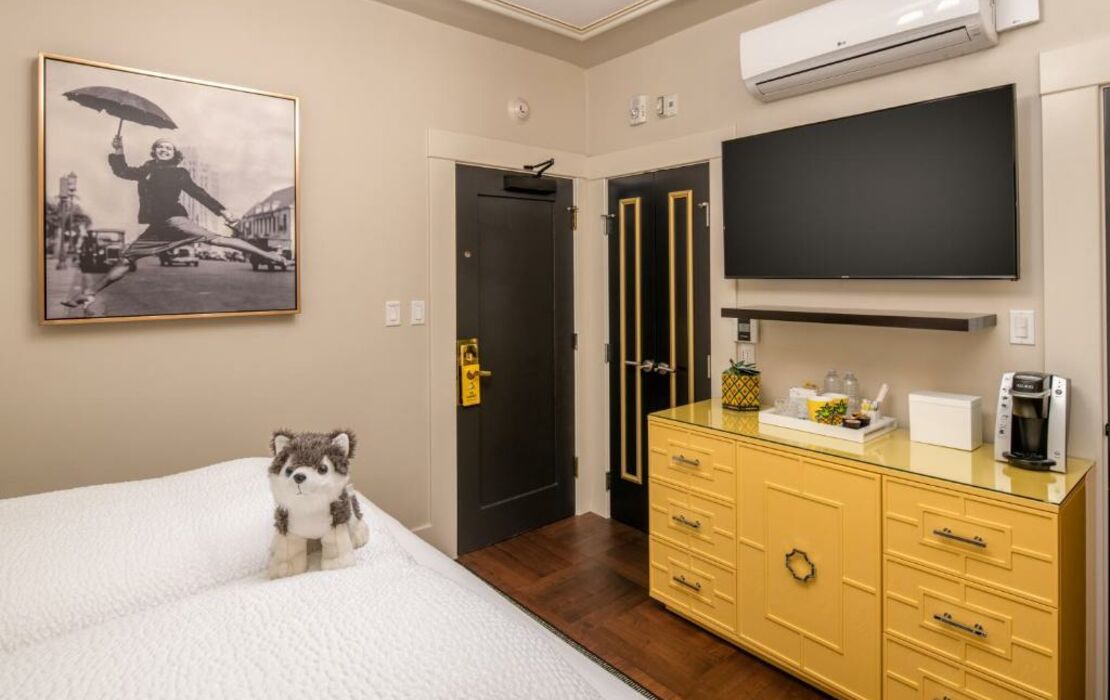 Staypineapple, An Elegant Hotel, Union Square, a Design Boutique Hotel ...