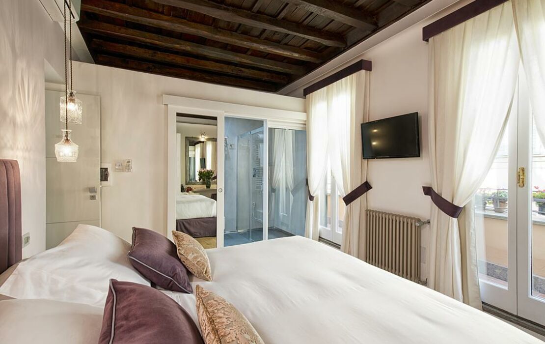 Domus Libera, a Design Boutique Hotel Rome, Italy