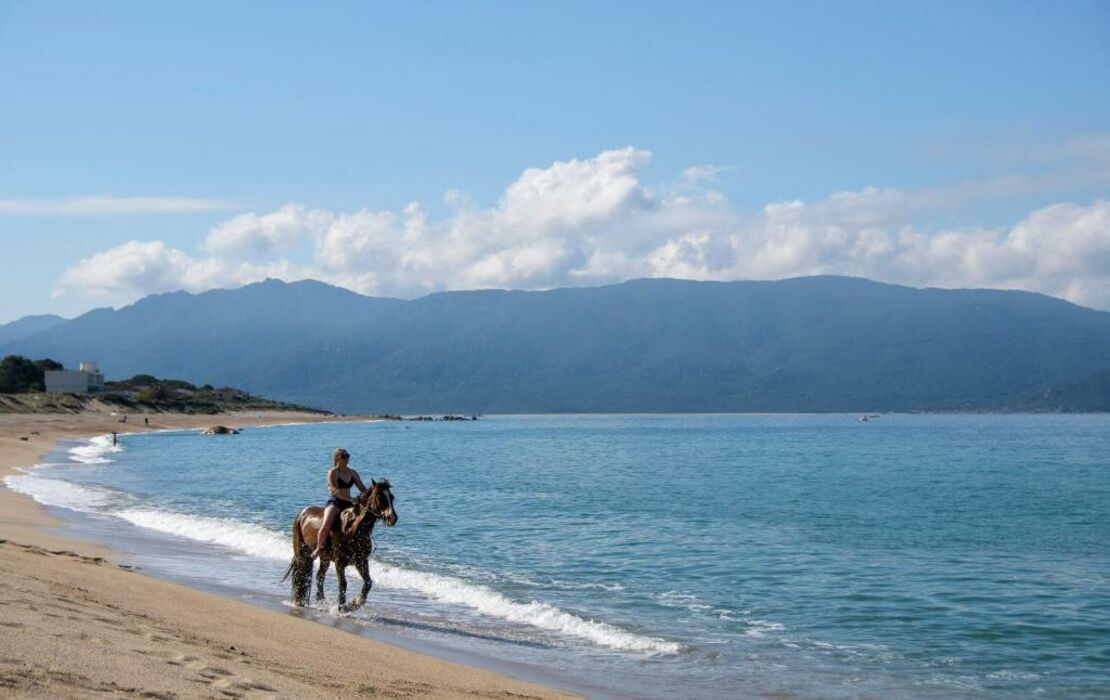 Le Golfe, Serra-di-Ferro, France - My Boutique hotel