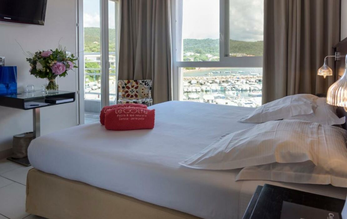 Le Golfe, a Design Boutique Hotel Serra-di-Ferro, France