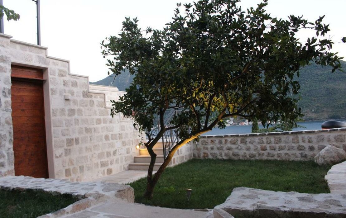 Monte Bay Retreat, a Design Boutique Hotel Perast, Montenegro