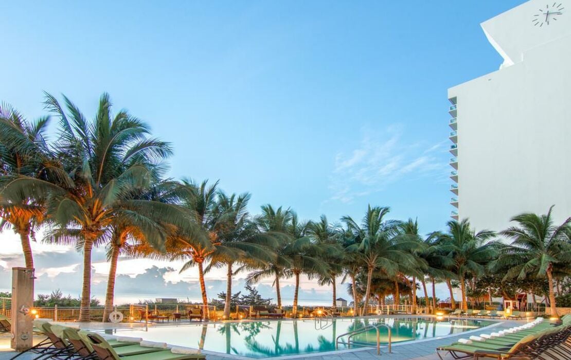 Carillon Miami Wellness Resort, a Design Boutique Hotel Miami Beach, U.S.A.