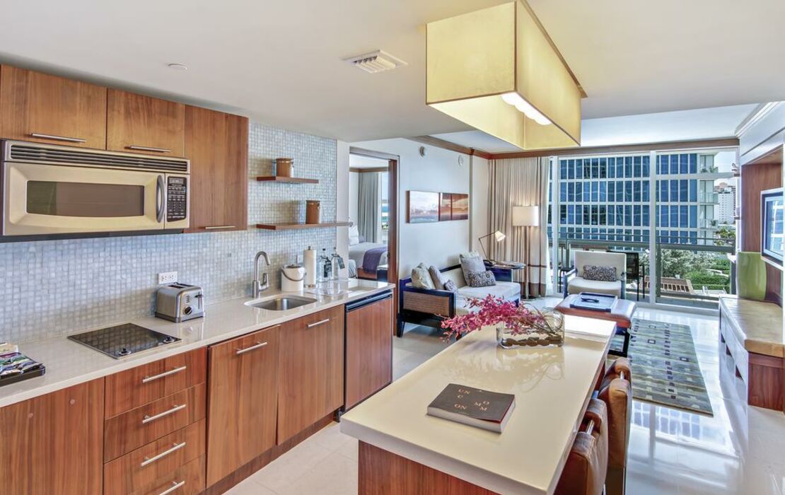 Carillon Miami Wellness Resort, a Design Boutique Hotel Miami Beach, U.S.A.