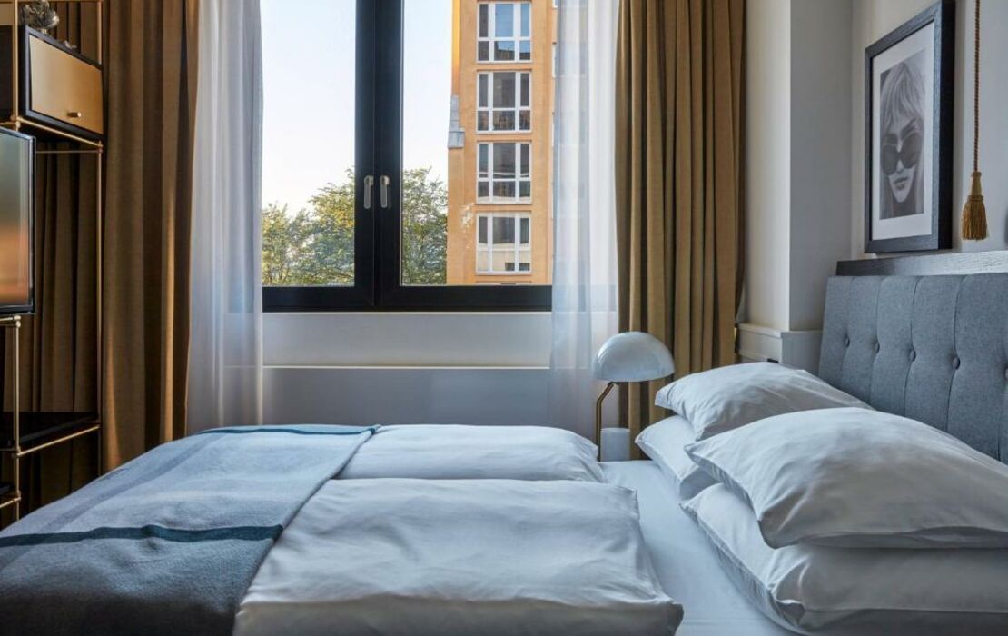 Roomers Munich, Autograph Collection, a Design Boutique Hotel Munich ...