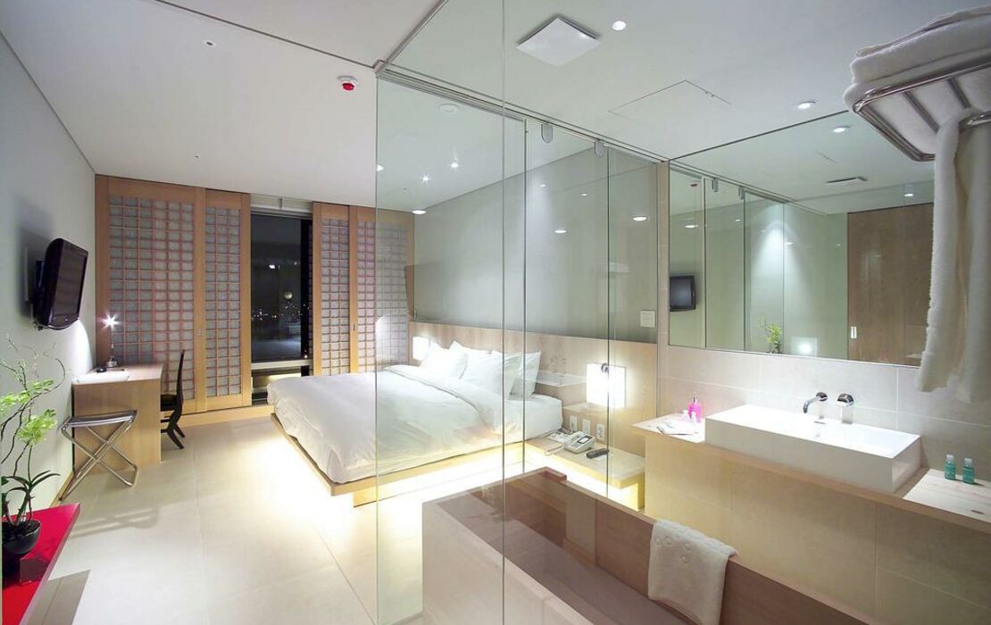 Grand Mercure Ambassador Changwon, a Design Boutique Hotel Changwon-si ...