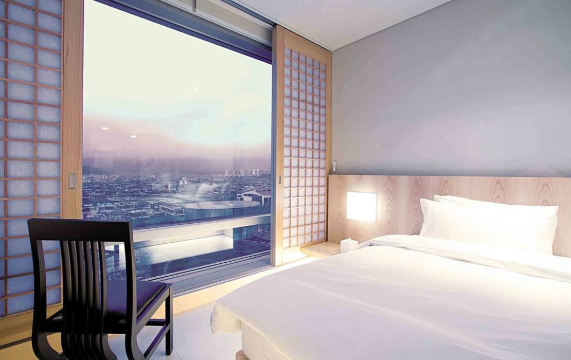 Grand Mercure Ambassador Changwon, a Design Boutique Hotel Changwon-si ...