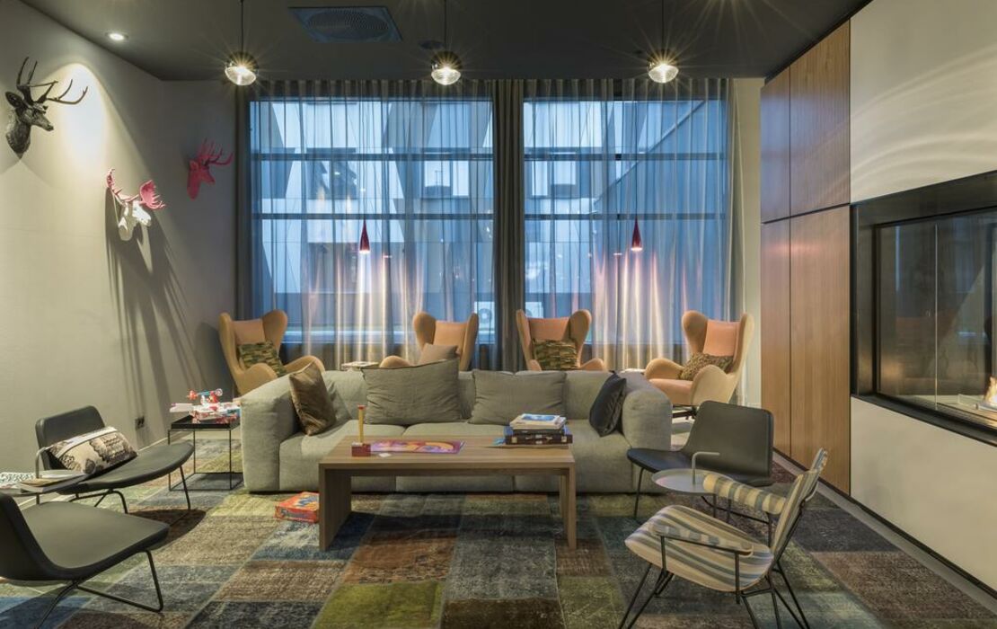 Moxy Oslo X, a Design Boutique Hotel Skjetten, Norway