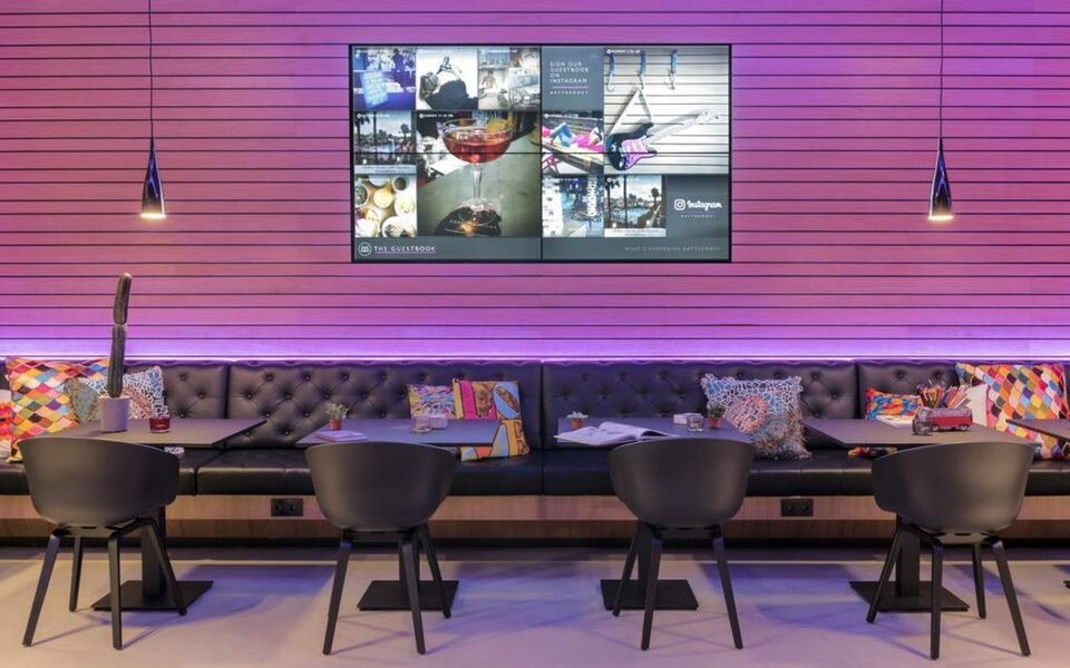 Moxy Oslo X, a Design Boutique Hotel Skjetten, Norway