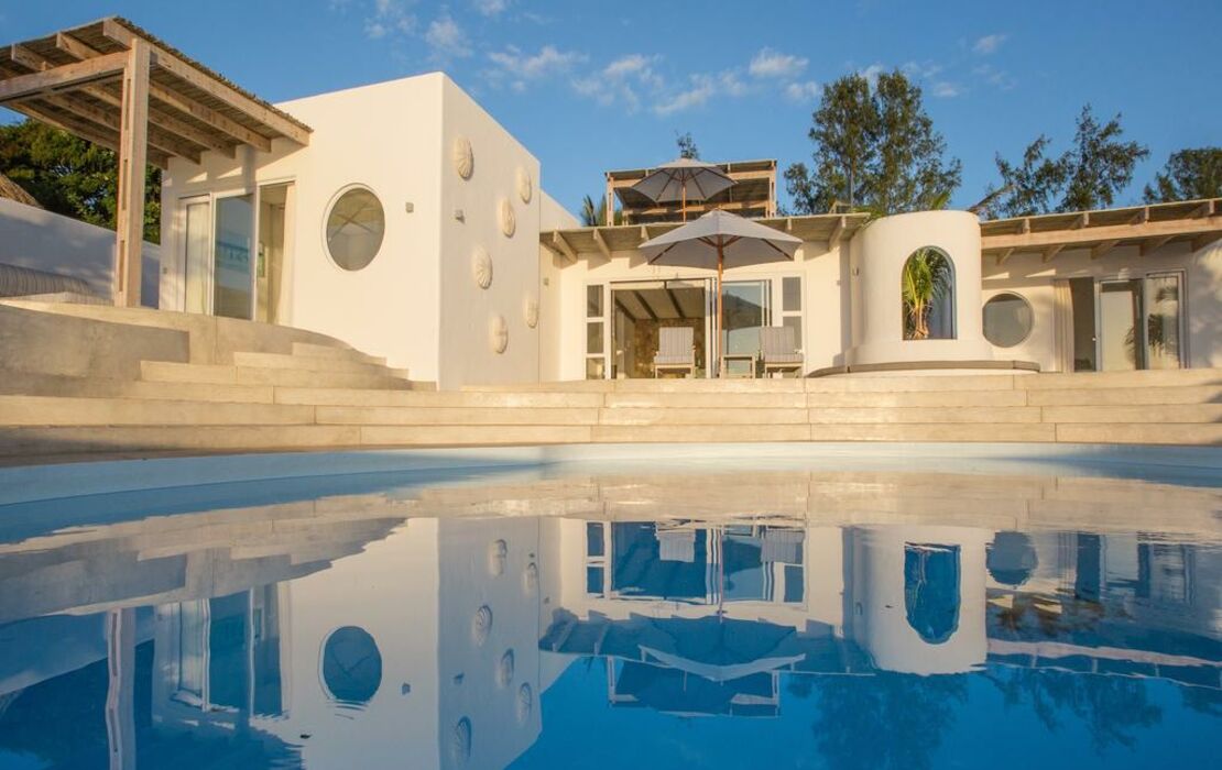 Bahia Mar Beach House, a Design Boutique Hotel Vilankulos, Mozambique