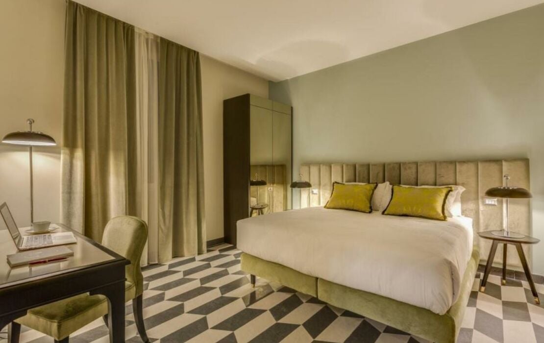 otivm Hotel Rome - TOP Design and Best Price