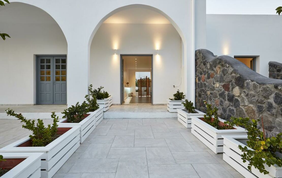 Amara Suites Santorini, Kamari, Griechenland