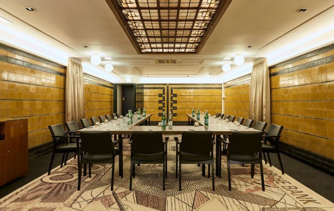Hotel Indigo The Hague - Palace Noordeinde, an IHG Hotel, a Design ...