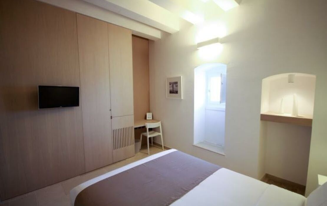 MoMa B&B Molfetta Mare, a Design Boutique Hotel Molfetta, Italy
