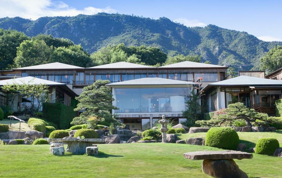 Sekitei, a Design Boutique Hotel Hatsukaichi, Japan