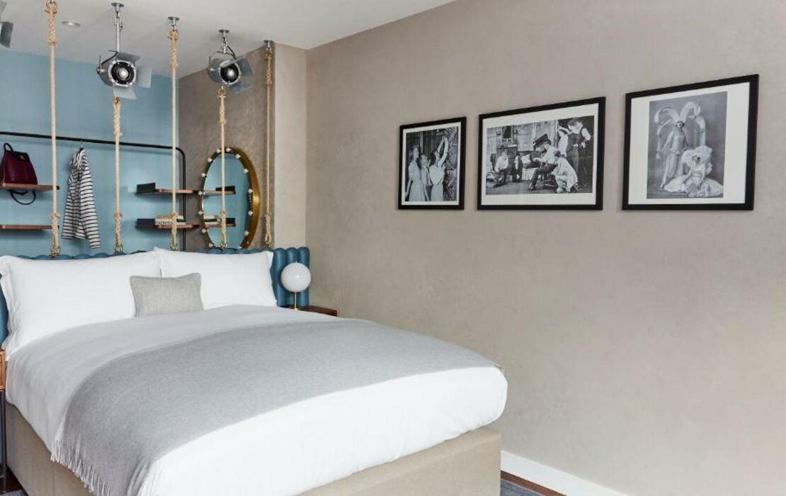 Hotel Indigo - London - 1 Leicester Square, an IHG Hotel, a Design ...