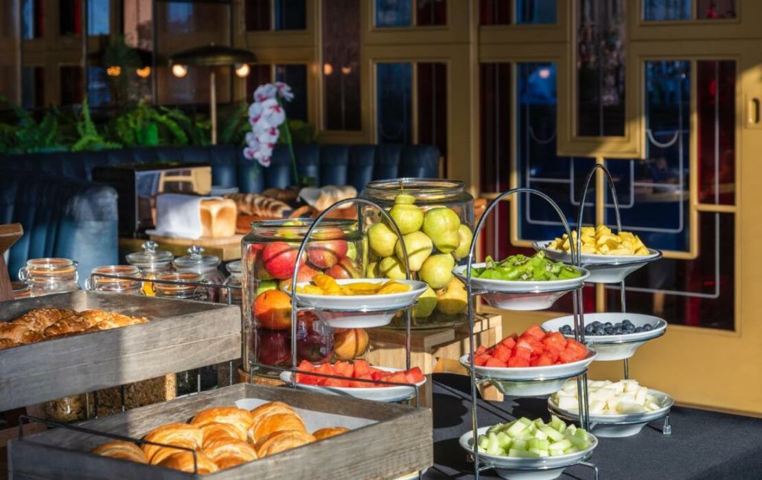 Hotel Indigo - London - 1 Leicester Square, an IHG Hotel, a Design ...