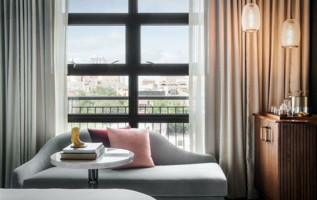 Perry Lane Hotel, a Luxury Collection Hotel, Savannah, a Design ...