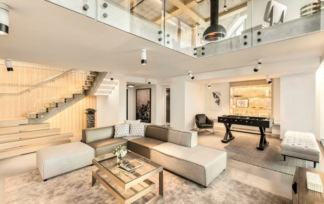 the DOUGLAS, Autograph Collection, a Design Boutique Hotel Vancouver ...